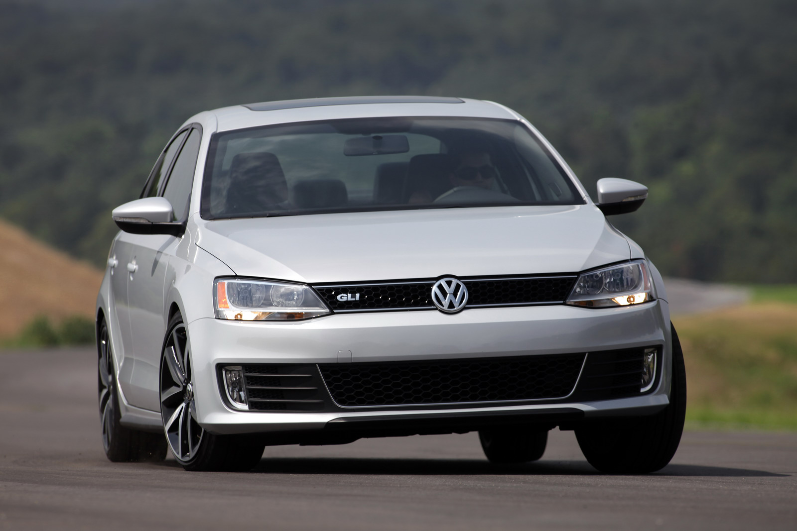 New Volkswagen Electric Car Concept and Jetta Hybrid Headed to Detroit ...