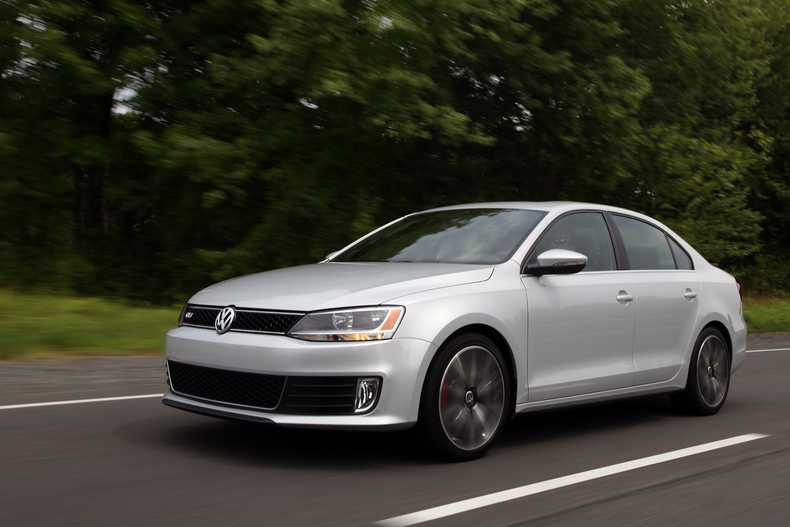 New Volkswagen Electric Car Concept and Jetta Hybrid Headed to Detroit ...