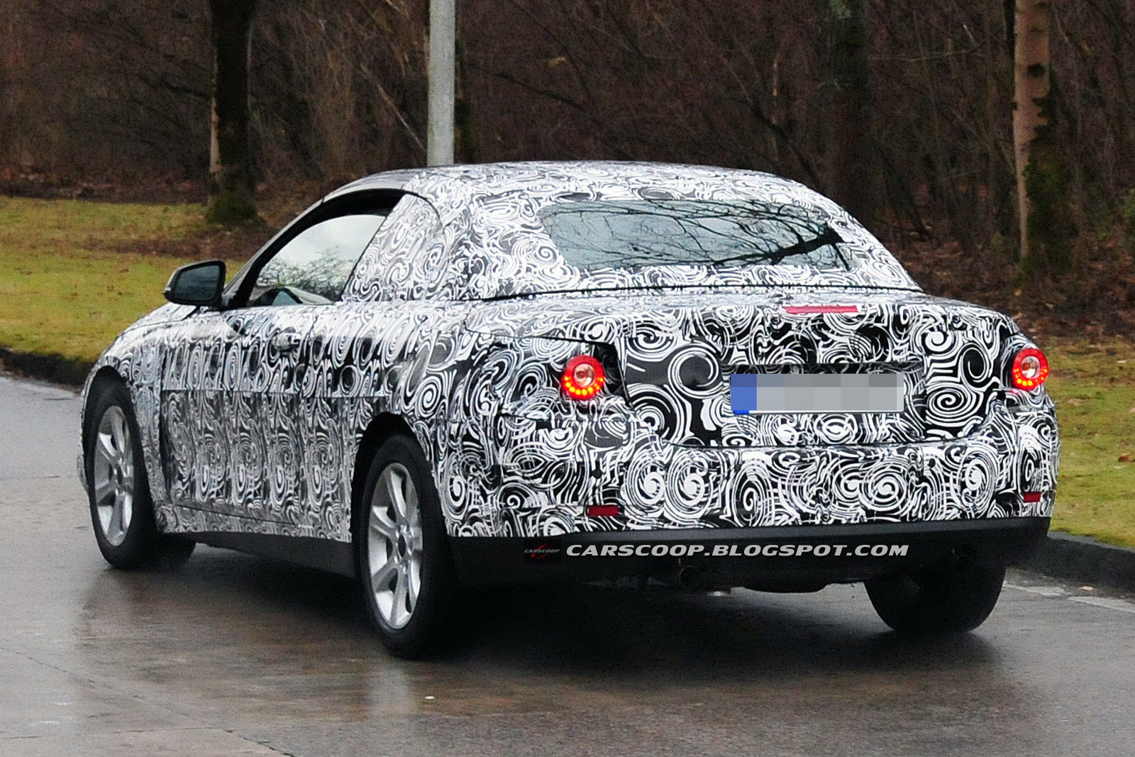 SPIED: 2013 BMW 3 or 4 Series Convertible with Retractable Hardtop ...