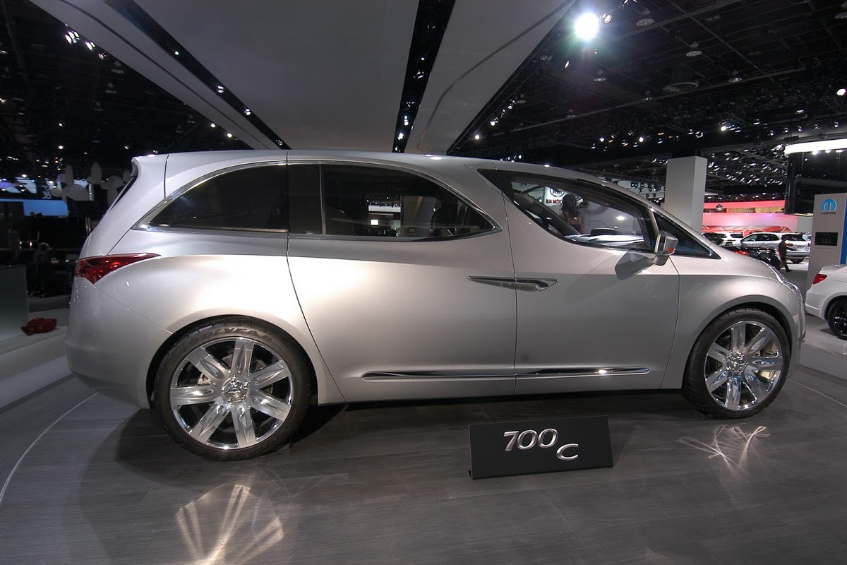 Chrysler 700c Release Date