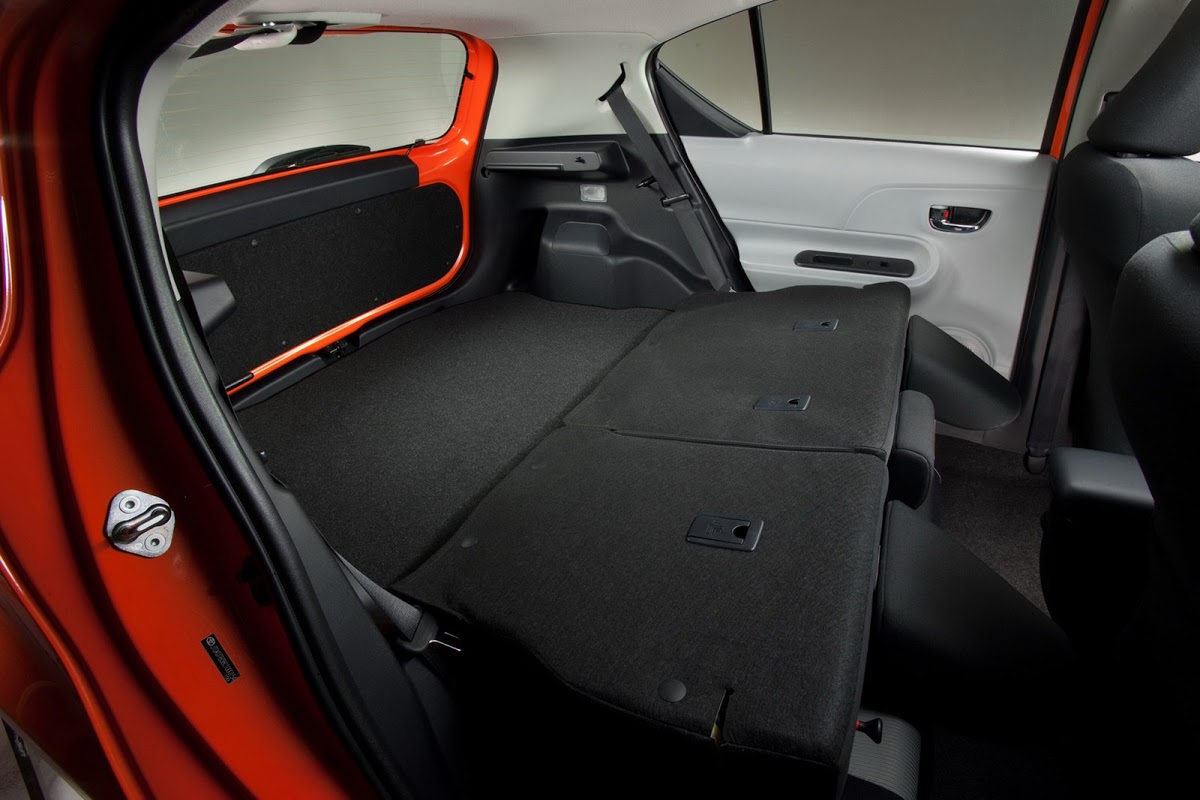 New Toyota Prius C Hybrid Hatch Priced from $18,950* | Carscoops