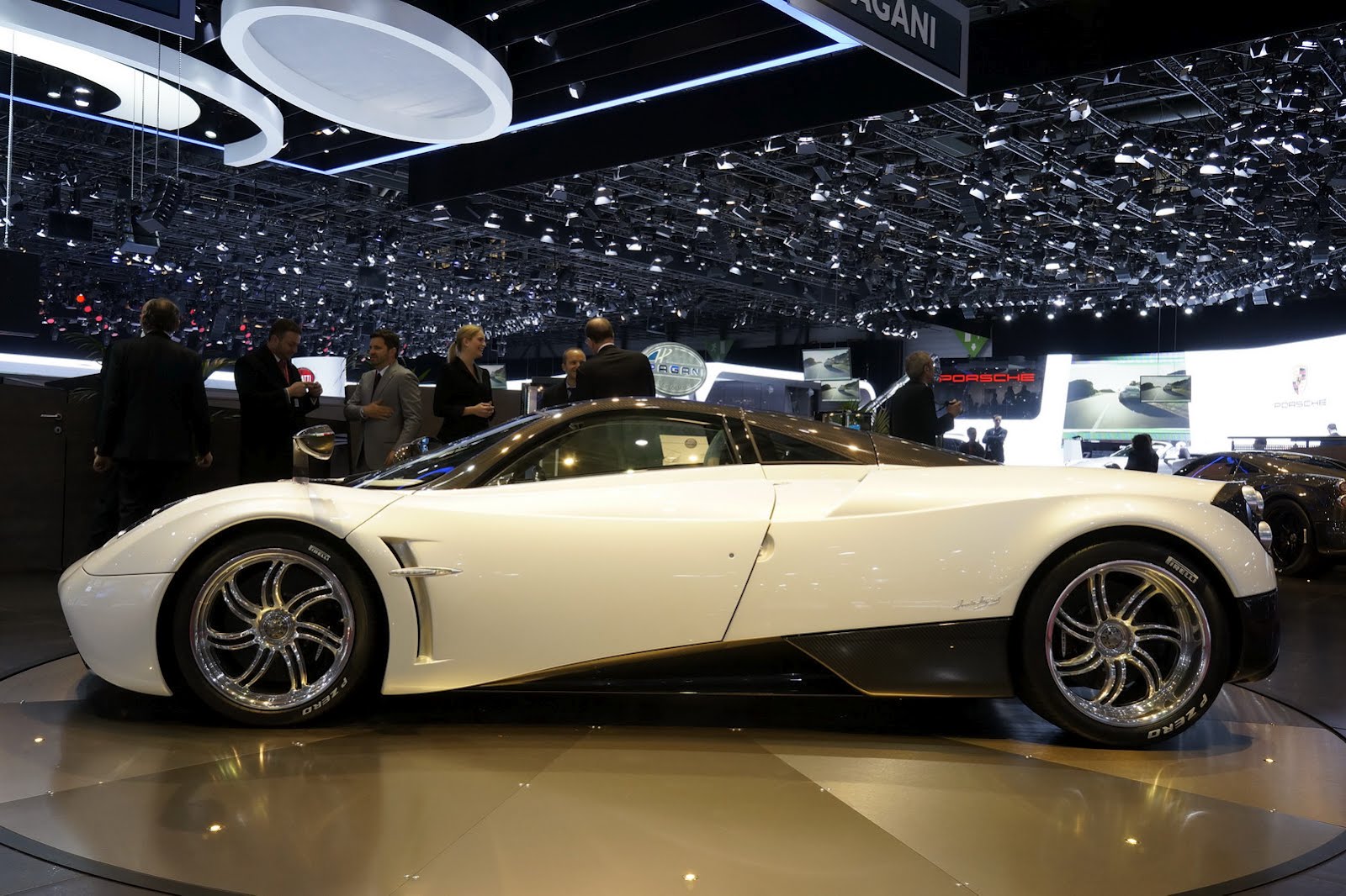 New Pagani Huayra Carbon Edition Dazzles the Crowds at the Geneva Motor ...