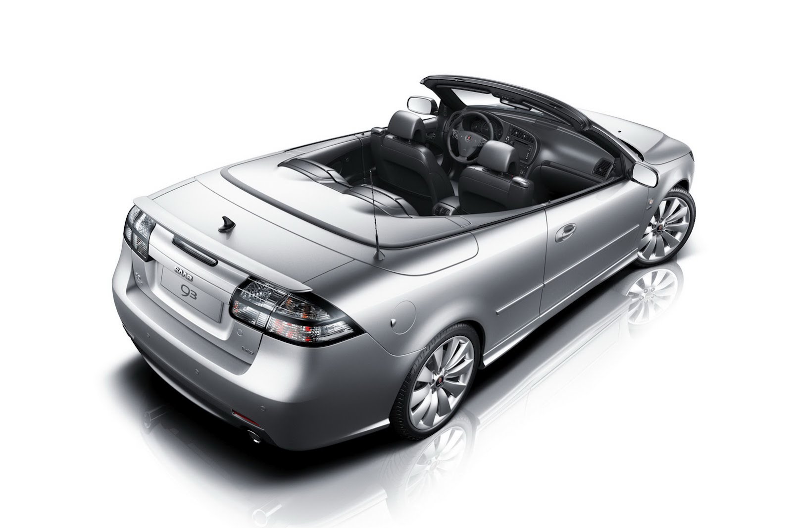 Saab UK Puts up for Sale the Last Remaining RHD 2012 9-3 Convertibles ...