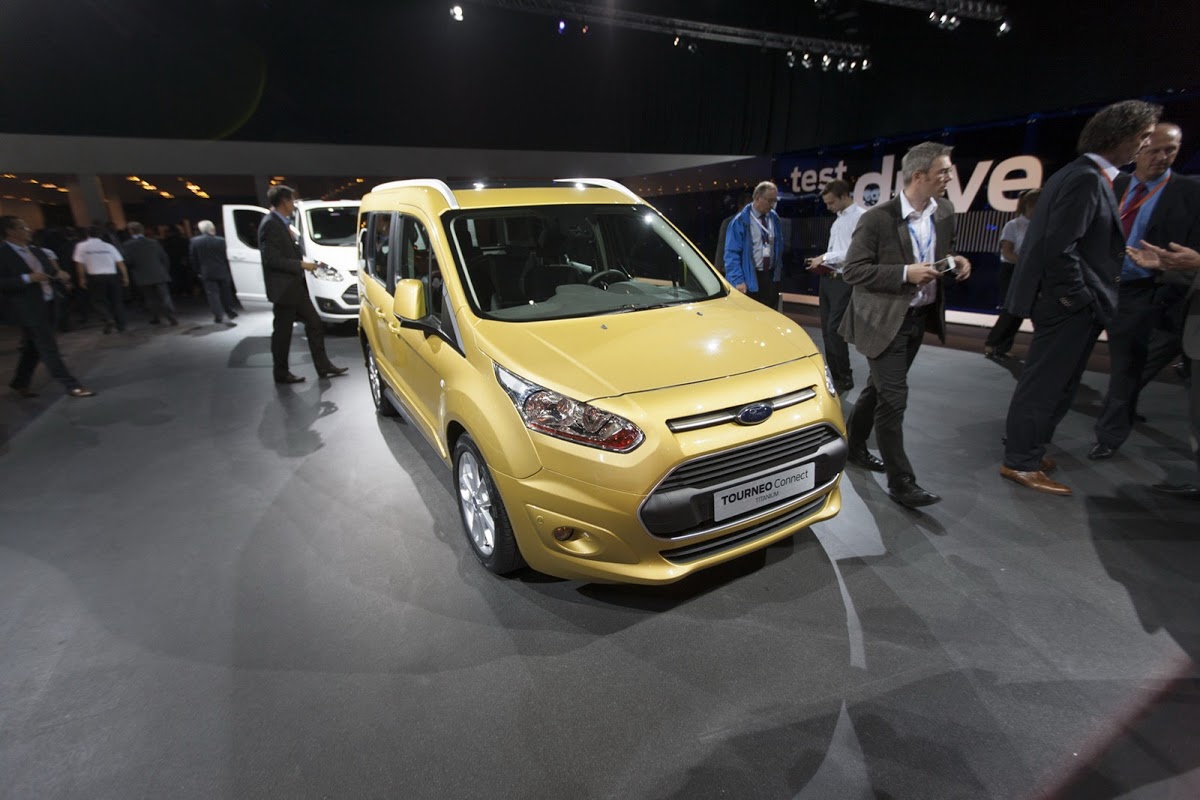 Ford Debuts New 2014 Tourneo and Transit Connect Passenger Vans and ...