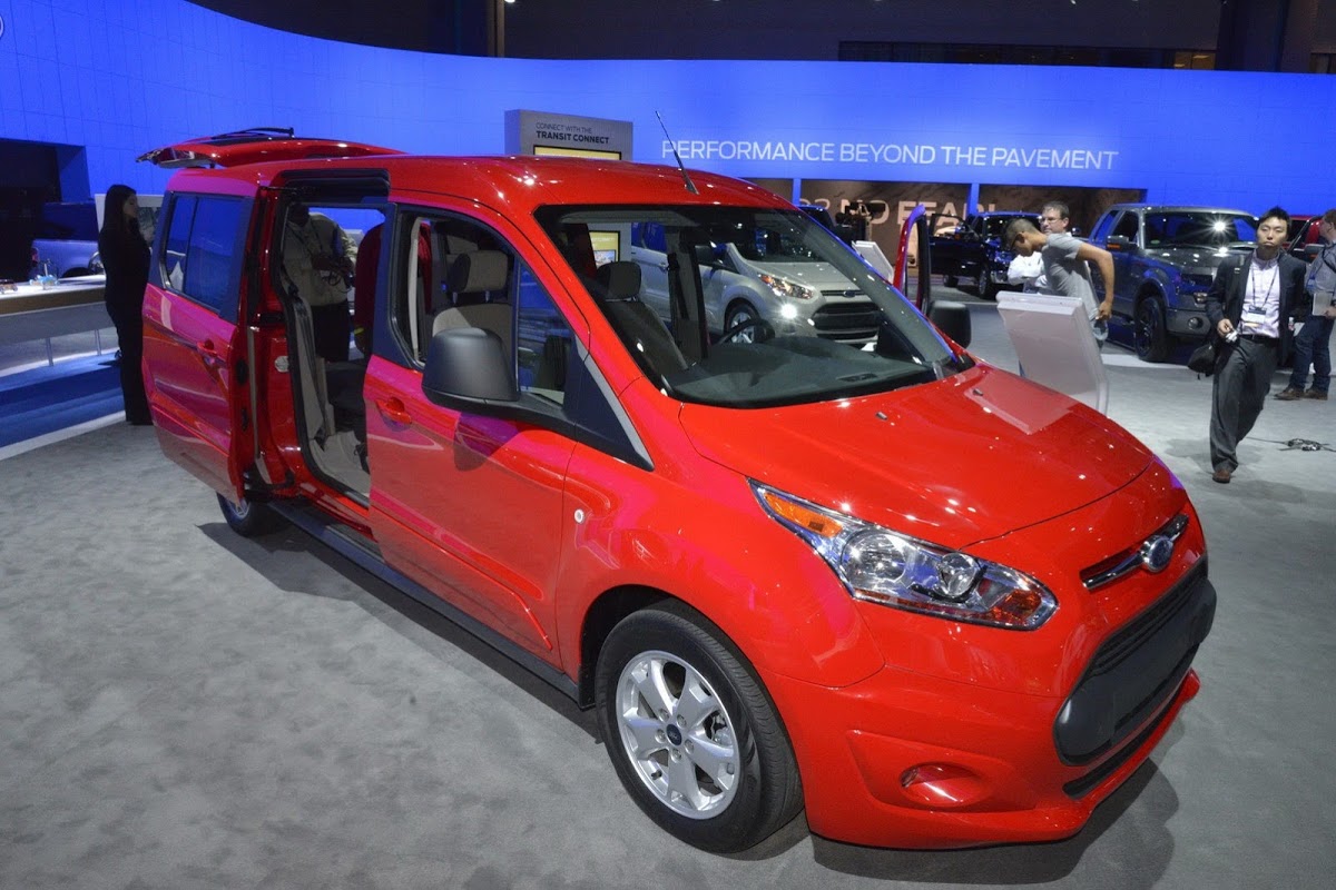 Ford's Spacious 2014 Transit Connect Wagon Shows its Goods in LA ...