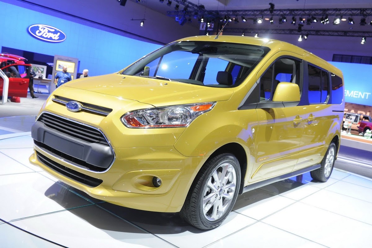 Ford's Spacious 2014 Transit Connect Wagon Shows its Goods in LA ...