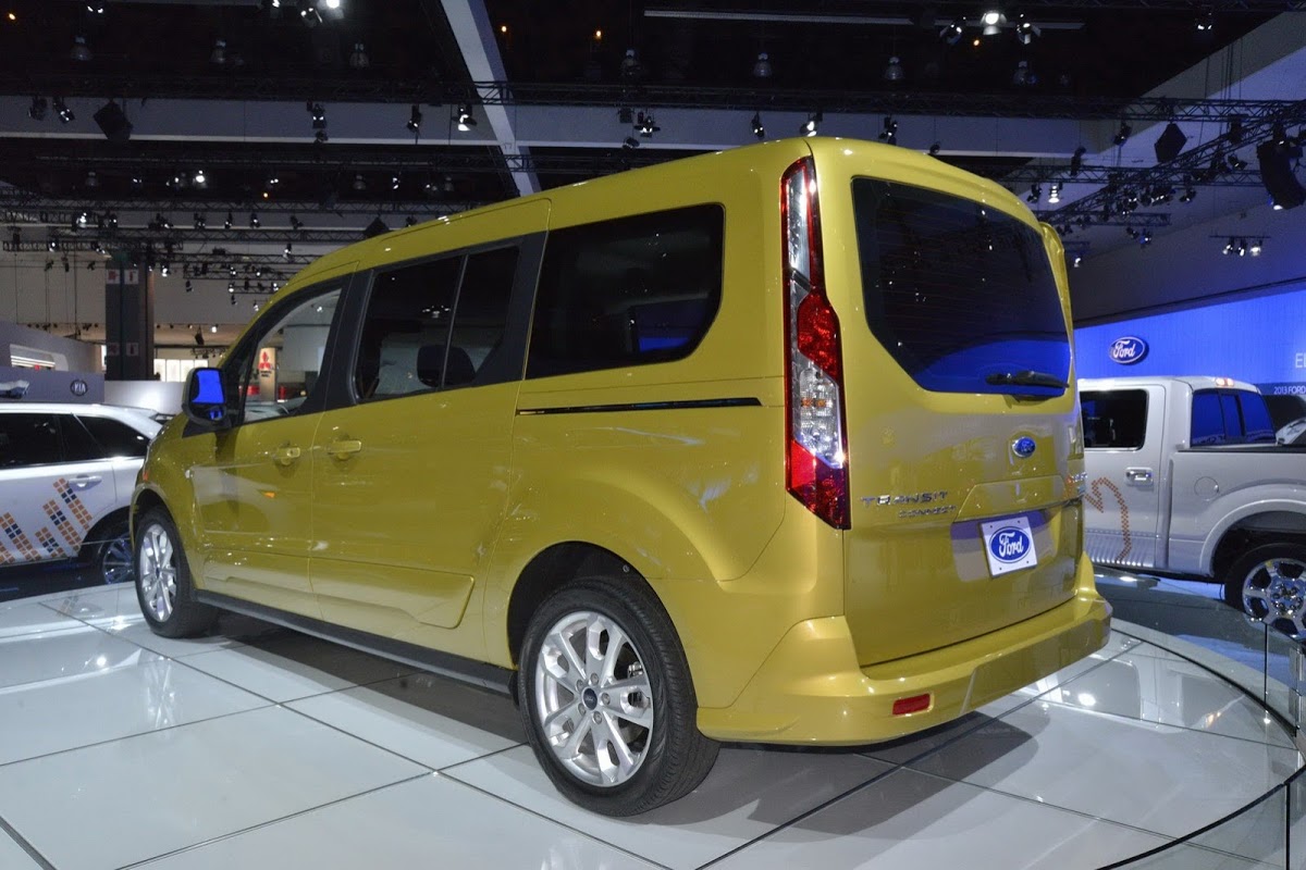 Ford's Spacious 2014 Transit Connect Wagon Shows its Goods in LA ...