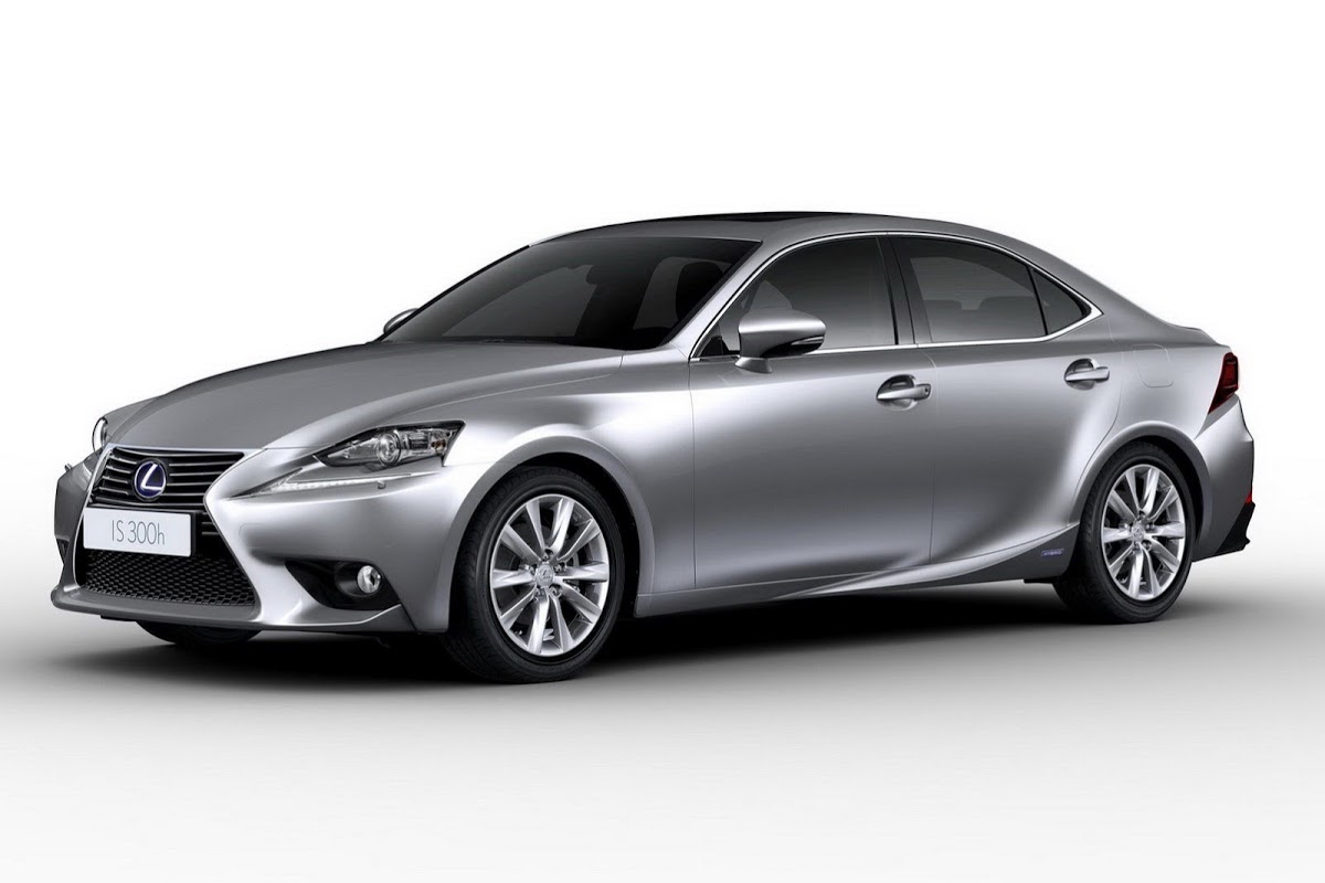 New Lexus IS from £26,495 in Britain, Hybrid from £29,495 | Carscoops
