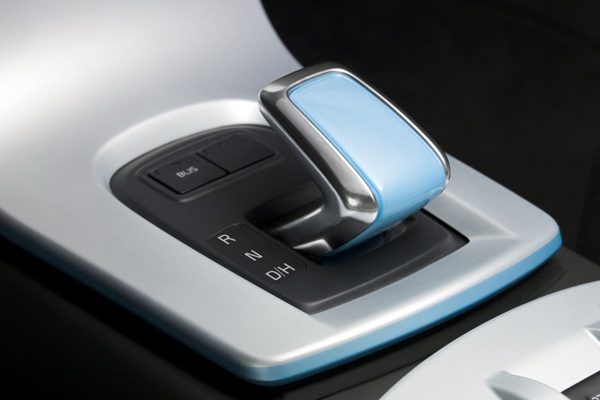 New Fast Charger Can "Fill up" a Volvo C30 Electric in 1.5 Hours ...