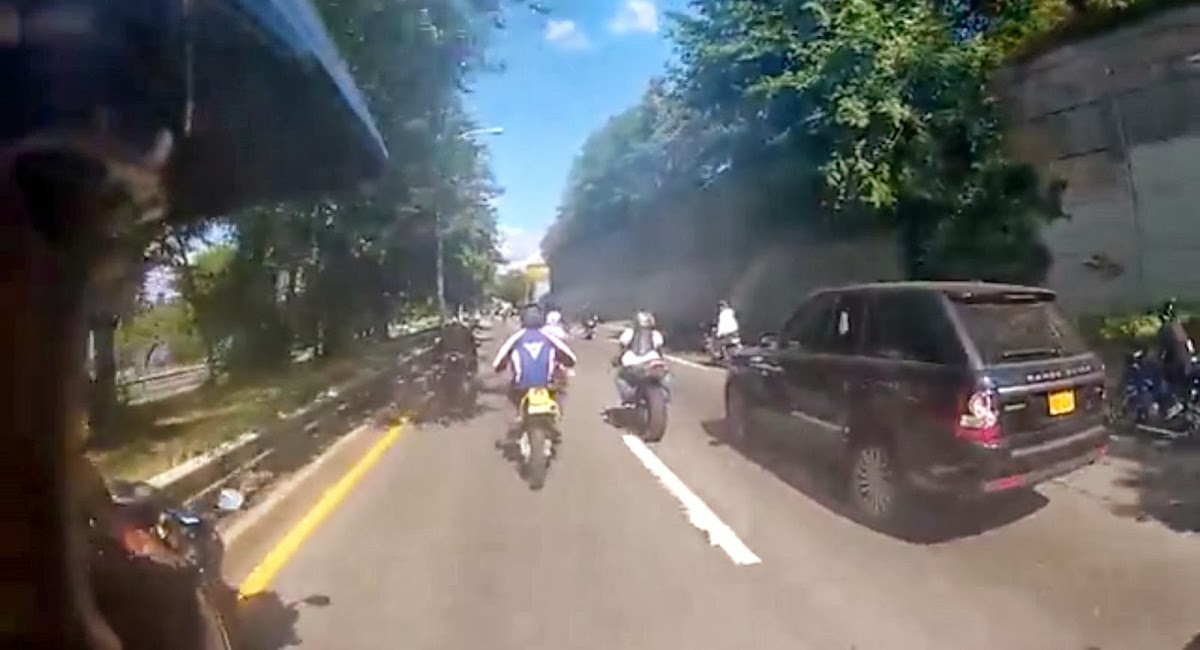 Shocking Video of Range Rover Running Over Several Bikers while Chased ...