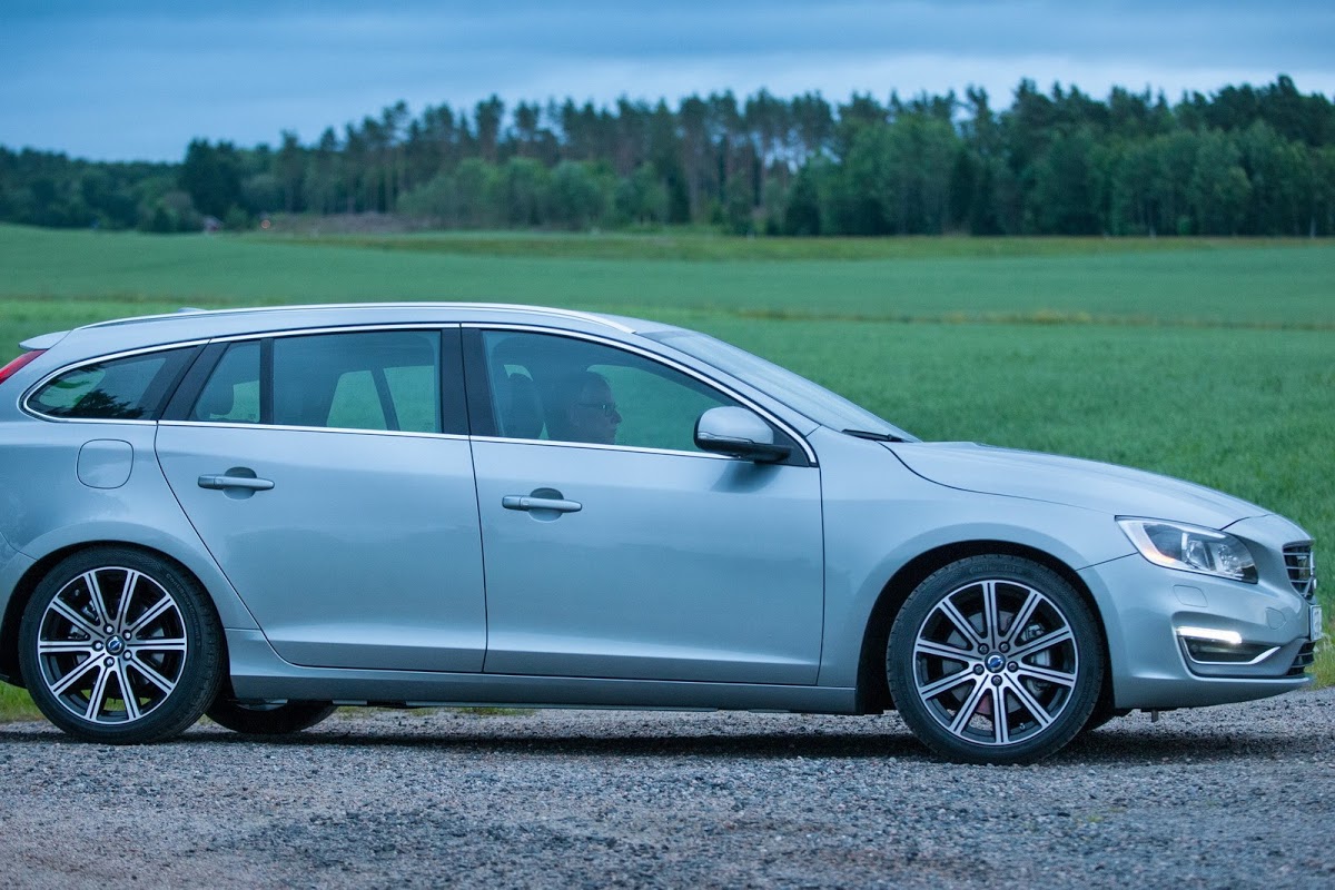 Volvo Announces New Low Emission 181HP D4 Diesel and 306HP 2.0L Inline ...