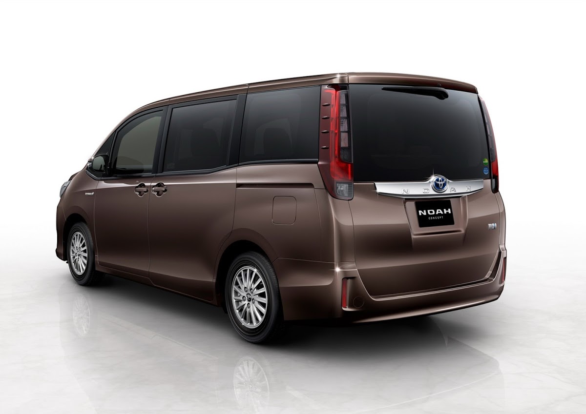 Toyota’s Tokyo-Bound Noah and Voxy are Concepts for Next-Gen Spacious ...
