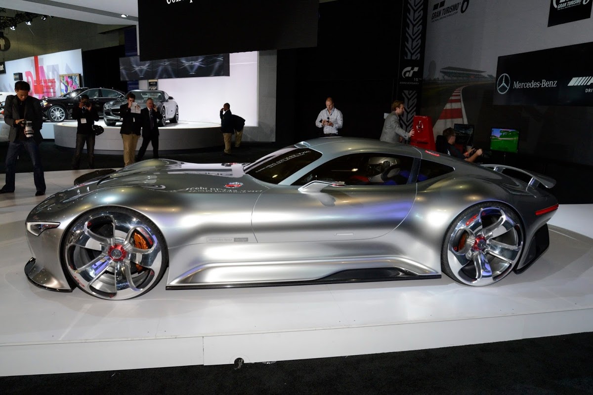 Mercedes-Benz's Gran Turismo 6 AMG Vision Concept Jumps Into Life at LA ...