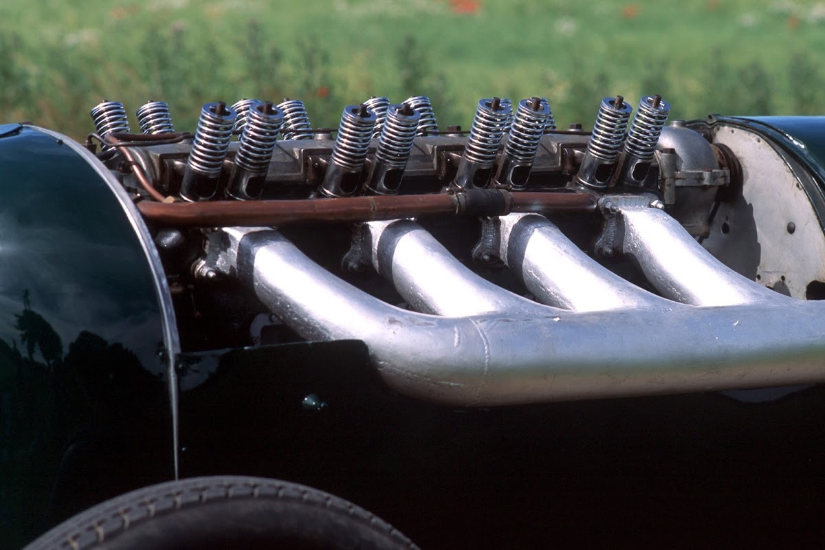 Opel Celebrates 100 Years of Four-Valve Engines [Gallery] | Carscoops