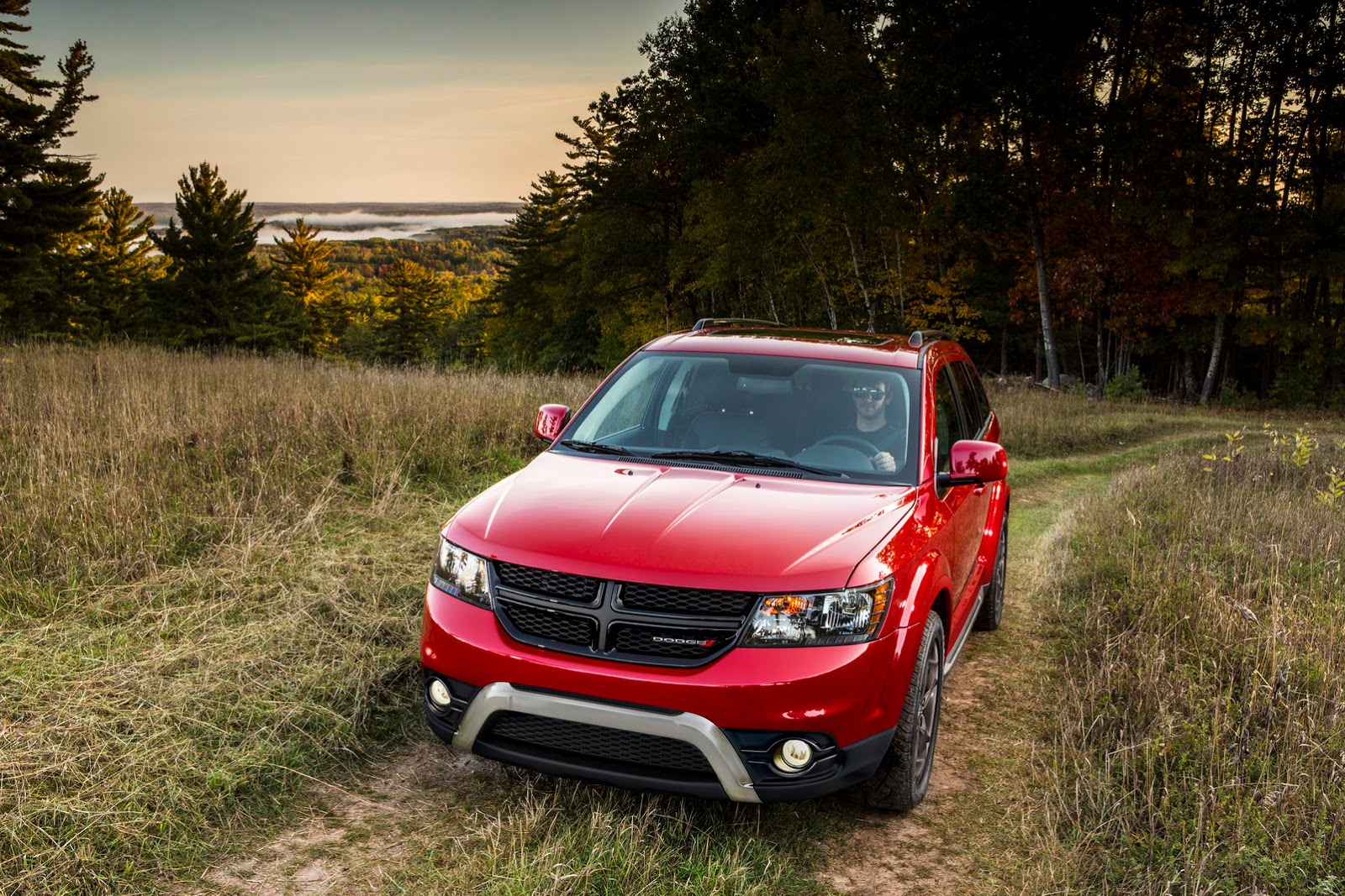 Dodge Crafts More Rugged Looking 2014 Journey Crossroad, Debuts in ...