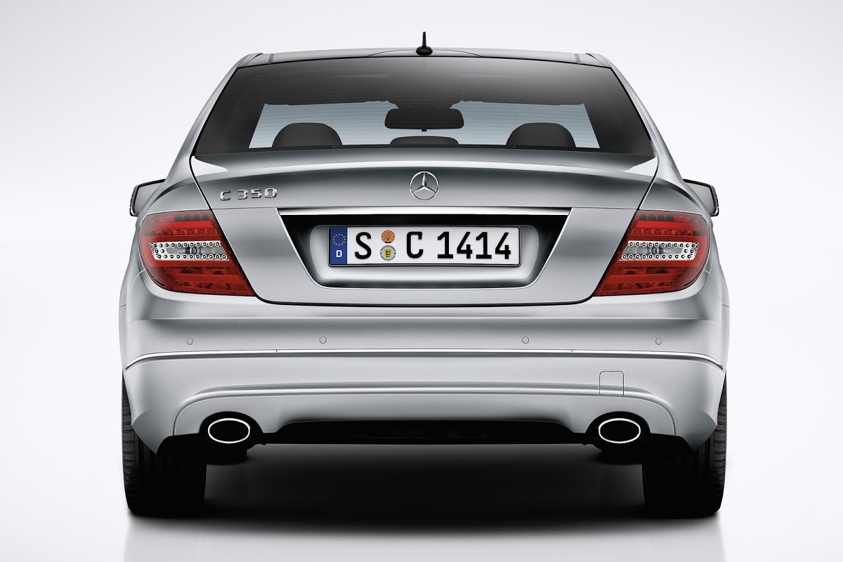 New Mercedes C-Class W205 Visually Compared to Old C-Class W204 | Carscoops