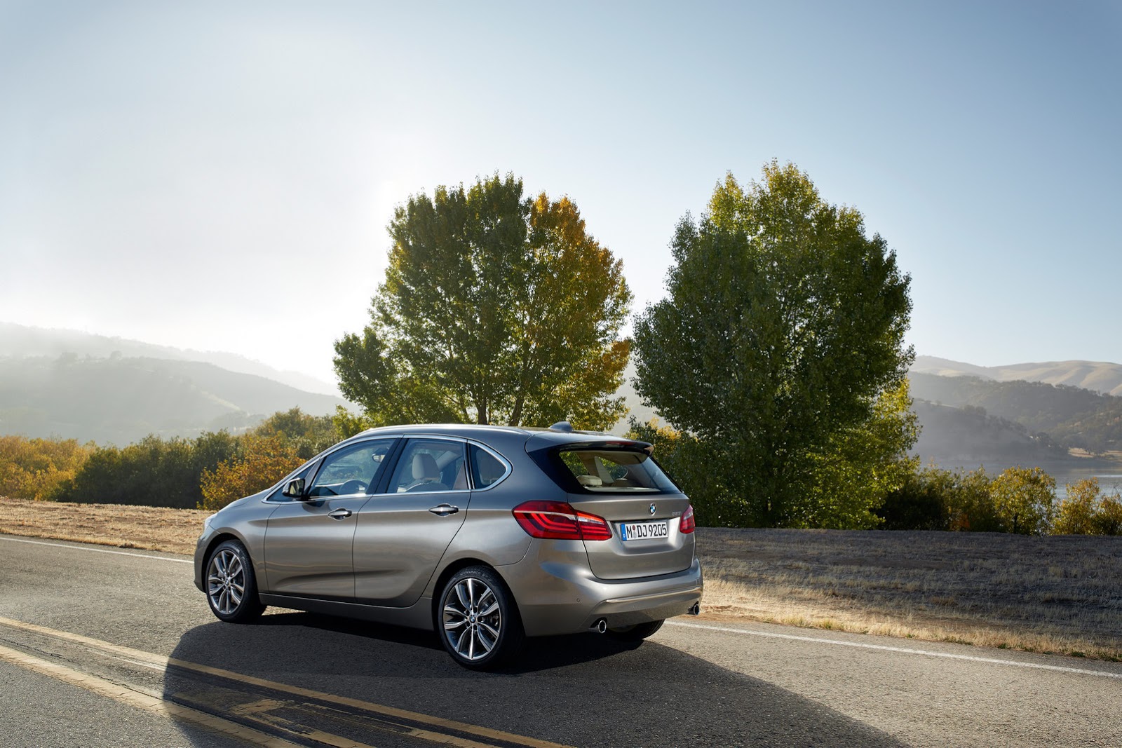 New 2-Series Active Tourer is BMW’s First Minivan and FWD Model [74 ...