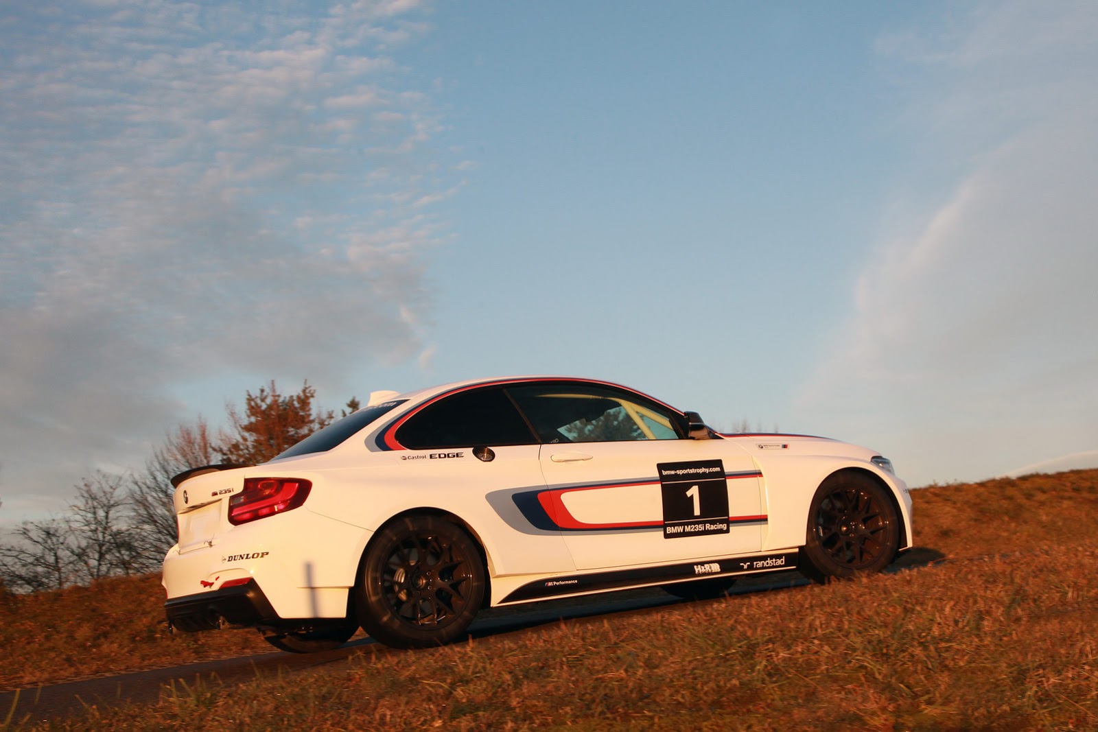 BMW Motorsport Shows How it Builds and Tests the M235i Racing [Video ...