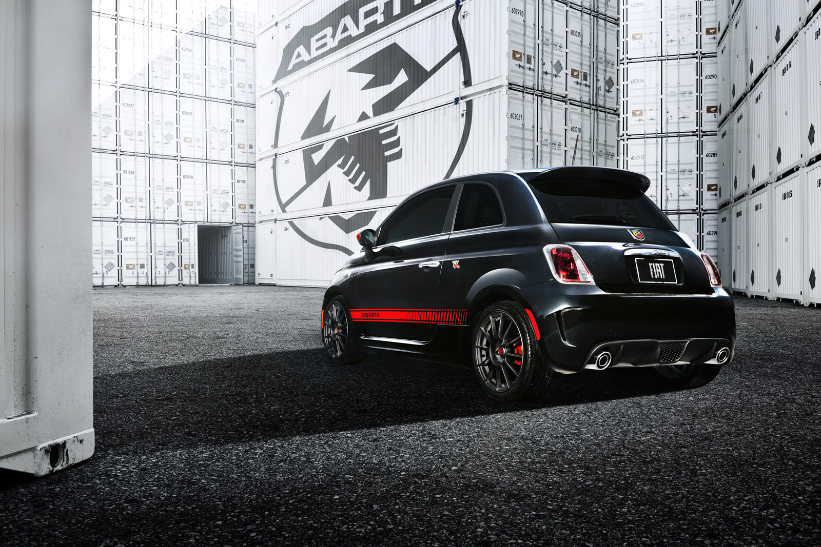 Fiat Launches 2014 Abarth Track Experience in the US | Carscoops