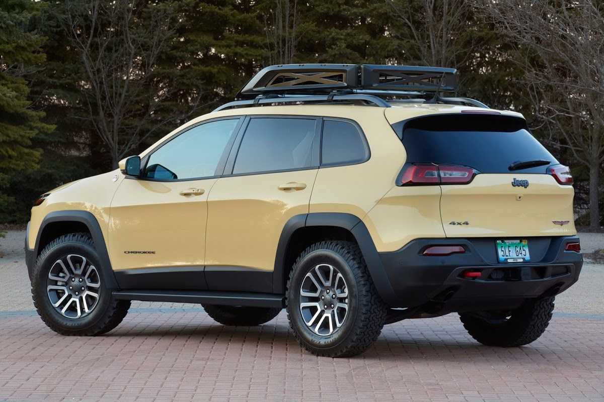 Jeep and Mopar Go Wild with New Cherokee Concepts | Carscoops
