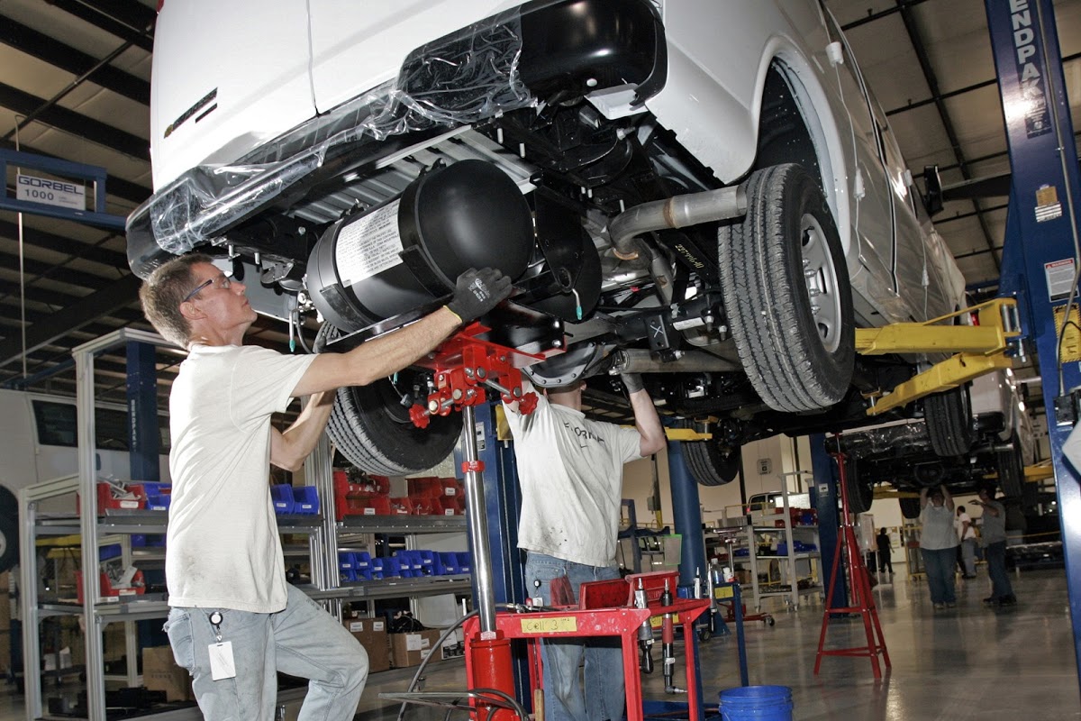 GM Prices CNG Option on the Silverado and Sierra Pickups from $9,500 ...