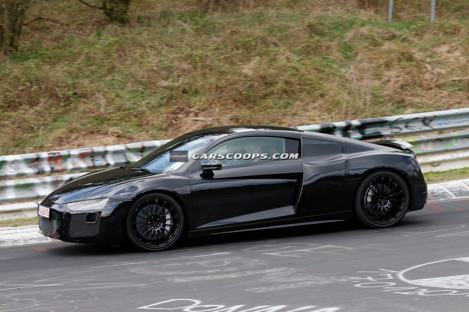 Scoop: New Audi R8 Shakes Off Most of its Camouflage on the 'Ring ...