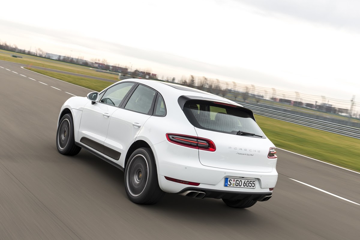 Porsche Offering Short Leases for Boxsters, Caymans to Sweeten Wait for ...