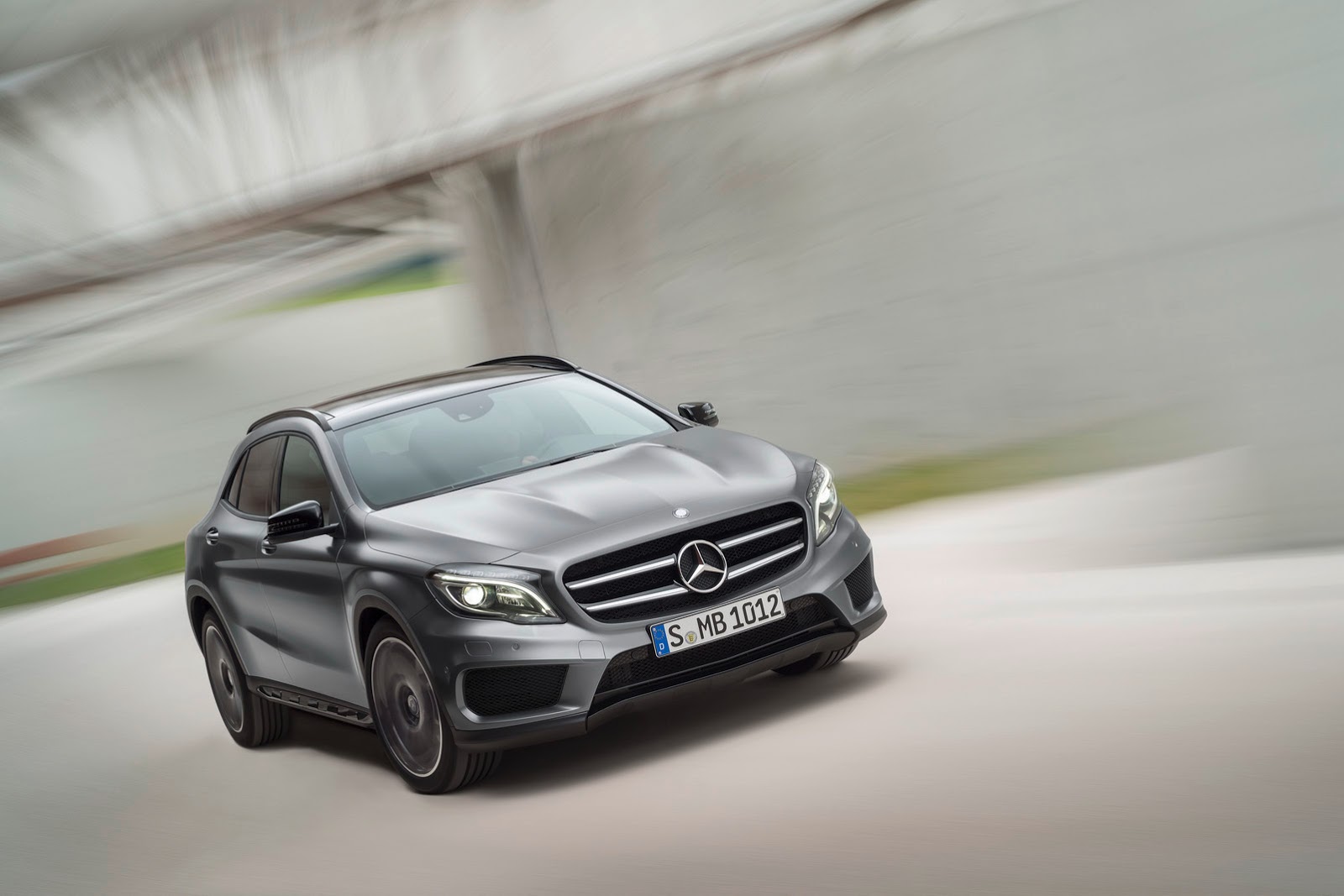New 2015 Mercedes GLA Compact SUV from $31,300* in the U.S. | Carscoops