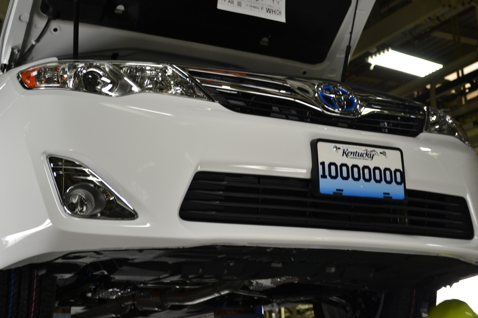 Toyota Rewards Employee’s Loyalty with 10-Millionth U.S.-Built Camry ...