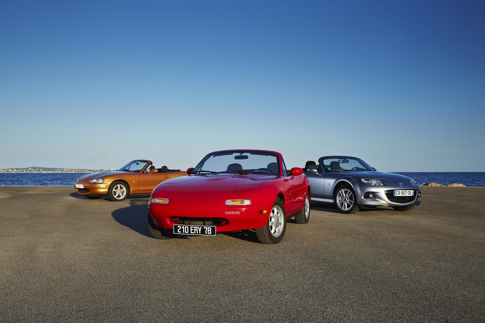 Poll: Which is the Prettiest Mazda MX-5 of All? | Carscoops