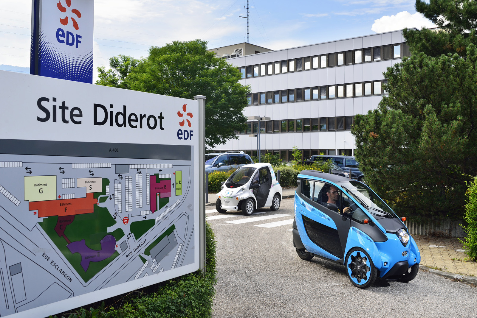 Toyota Electrifies French City with the World’s Largest Fleet of i-Road ...