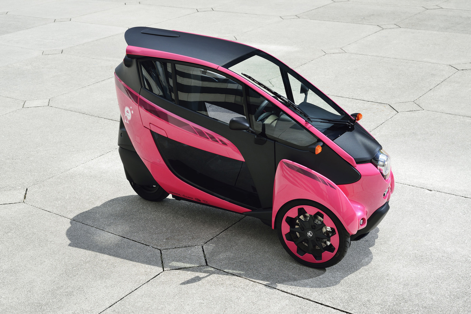 Toyota Electrifies French City with the World’s Largest Fleet of i-Road ...