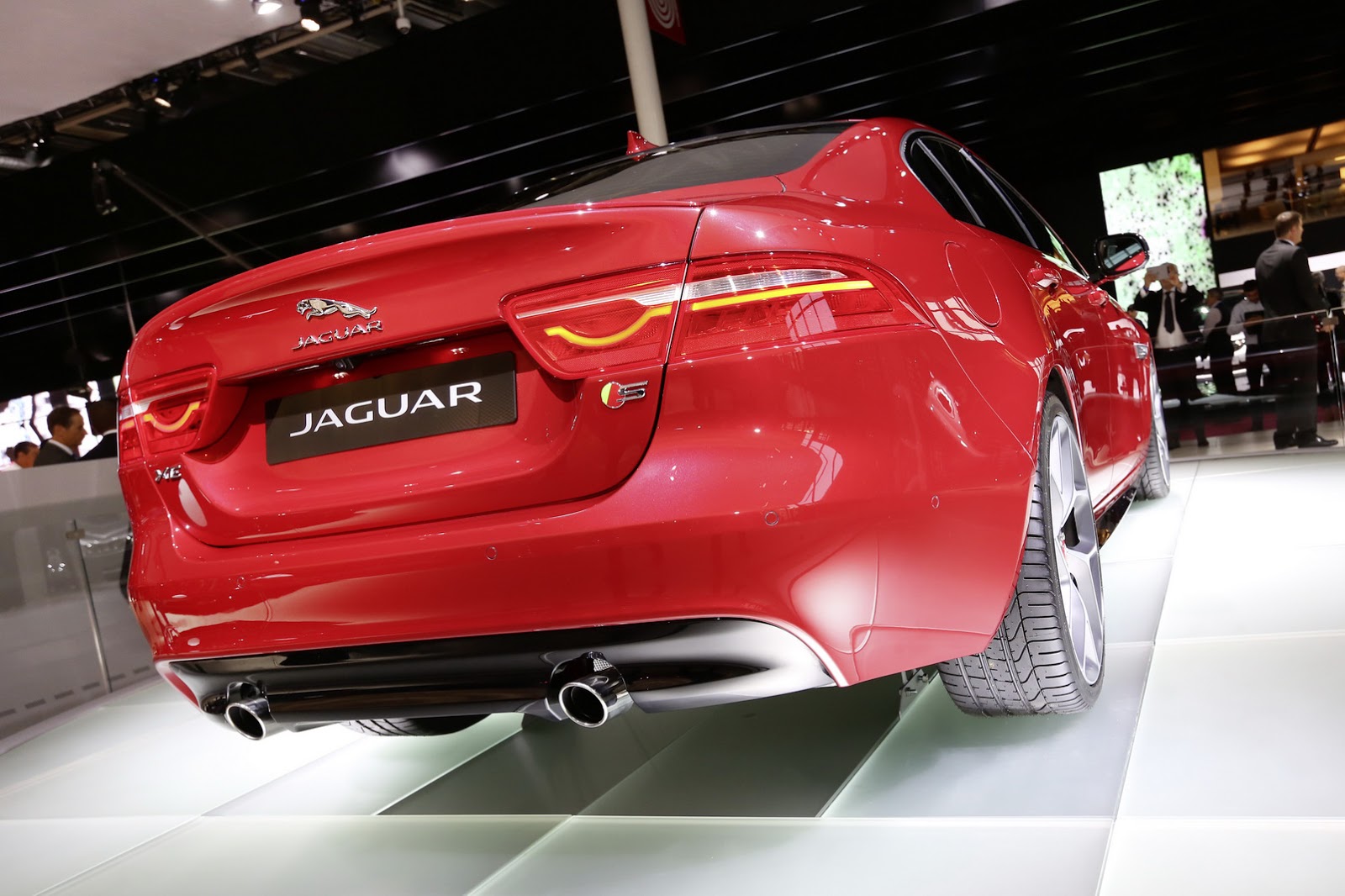 2016 Jaguar XE Makes Grand Entrance in Paris [120 Photos] | Carscoops