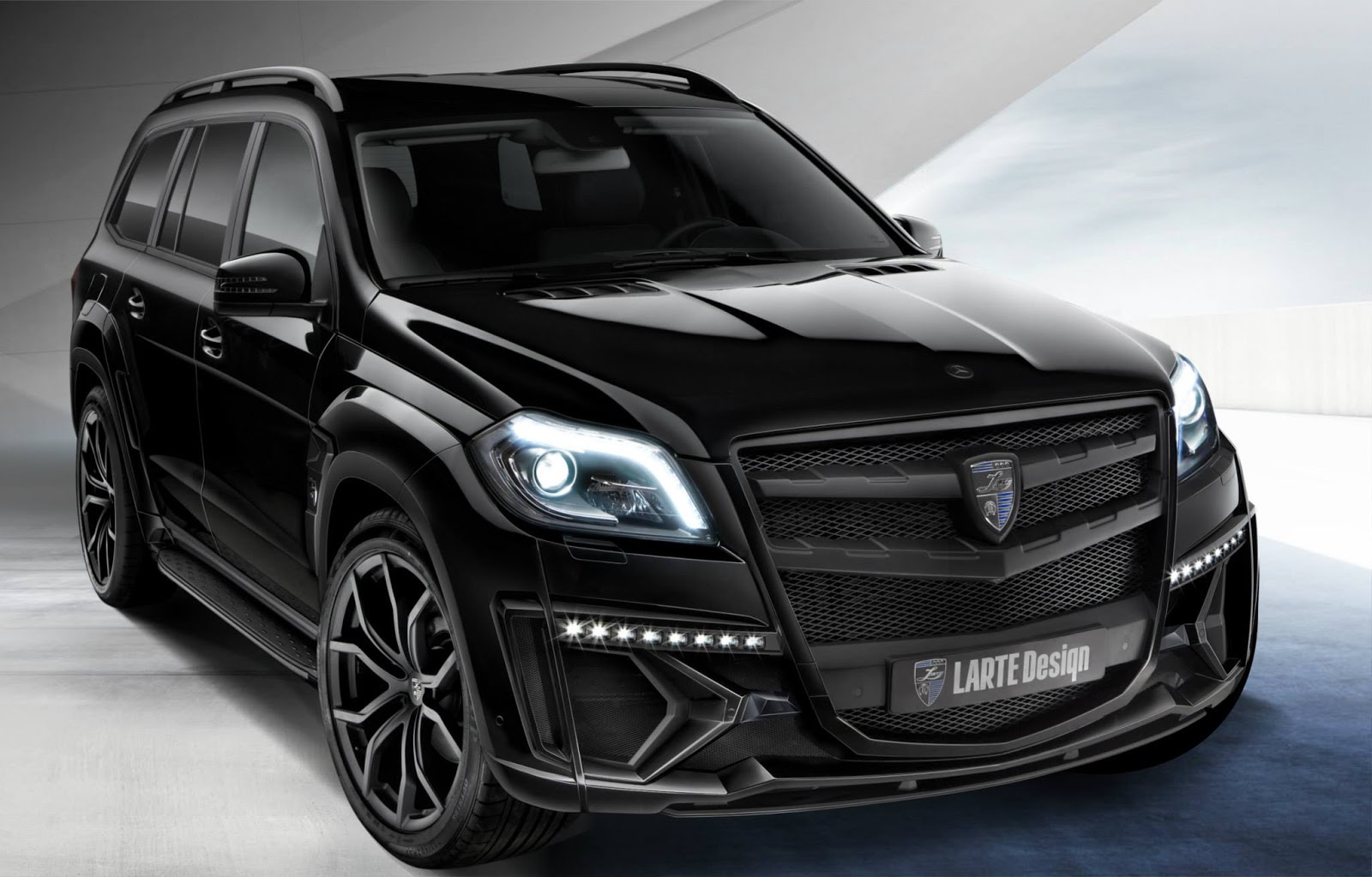 Larte Design’s Mercedes-Benz GL Black Crystal Ready for Essen | Carscoops