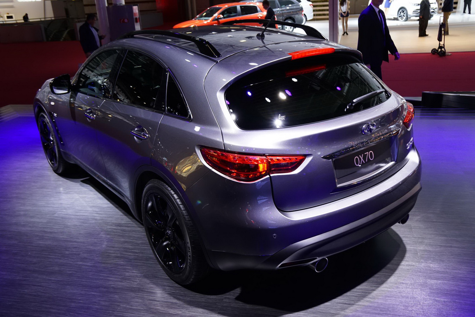 Infiniti QX70 Gains More Aggressive S Design Package at the Paris Auto ...