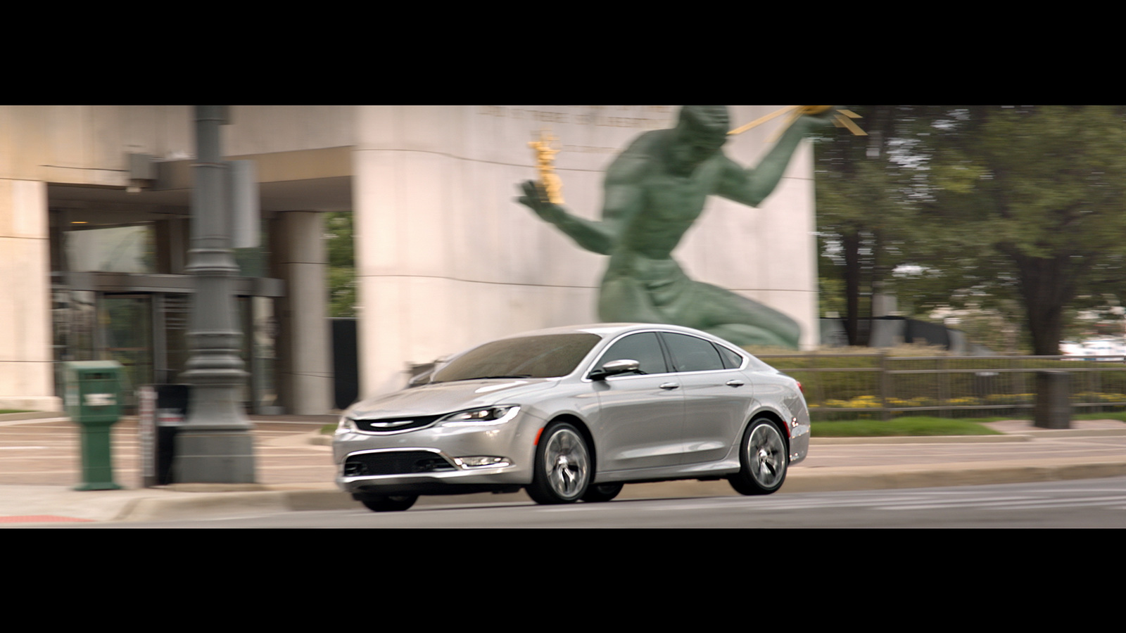 Chrysler 200 Is “America’s Import” in New Ad Campaign | Carscoops