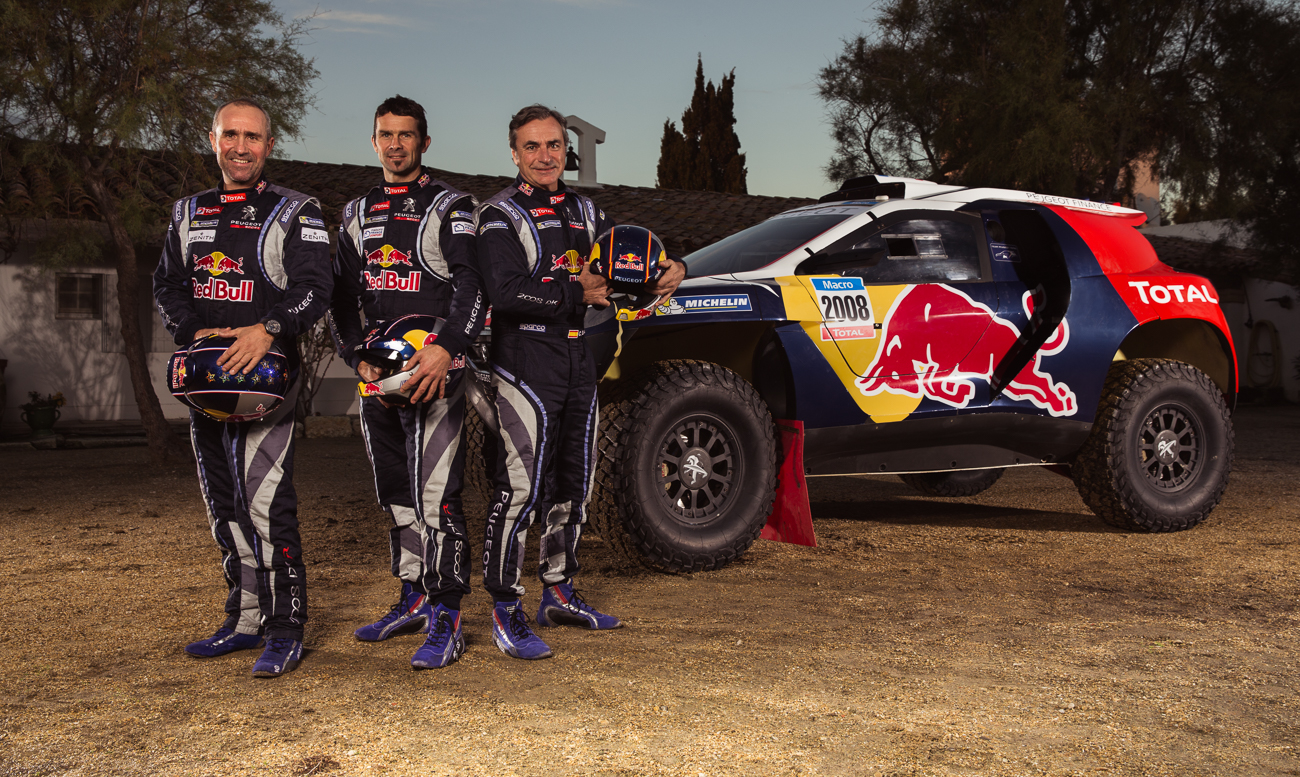 Peugeot Reveals Final Livery of its 2008 DKR Dakar Racer | Carscoops