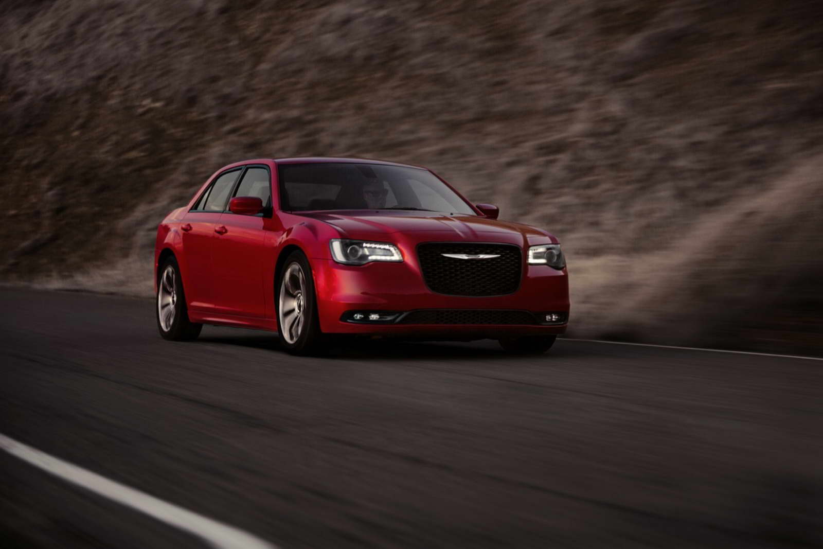 Chrysler 300 Revamped, Gains New 8-Speed Auto Gearbox, SRT Variant Axed ...