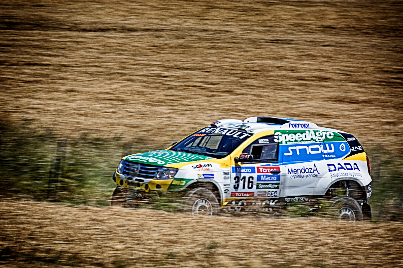 Renault Wants 380HP Dusters to Finish in Top 10 at 2015 Dakar Rally ...