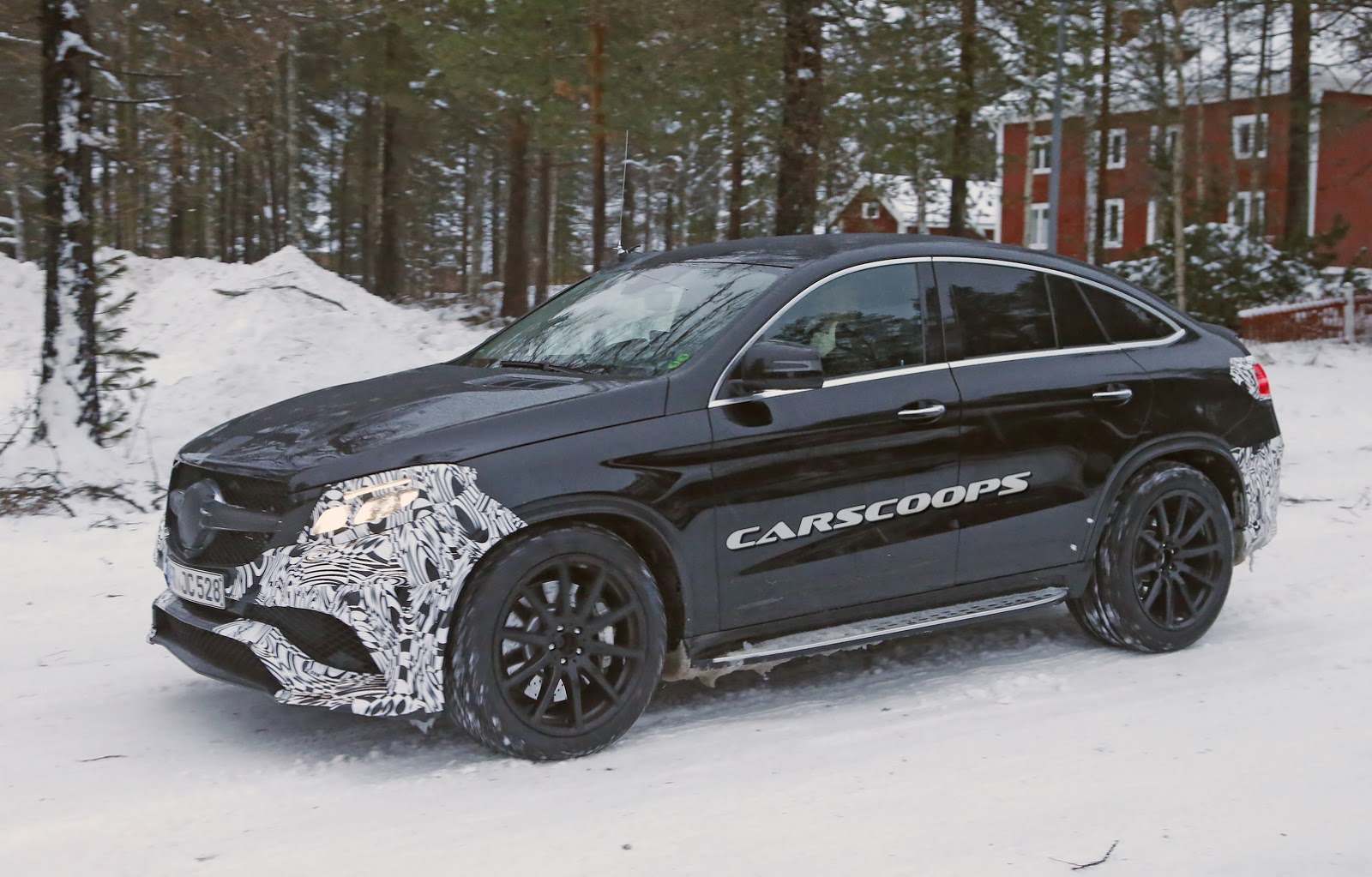 Barely Camo’d 2016 Mercedes-Benz GLE 63 AMG Coupe Scooped | Carscoops