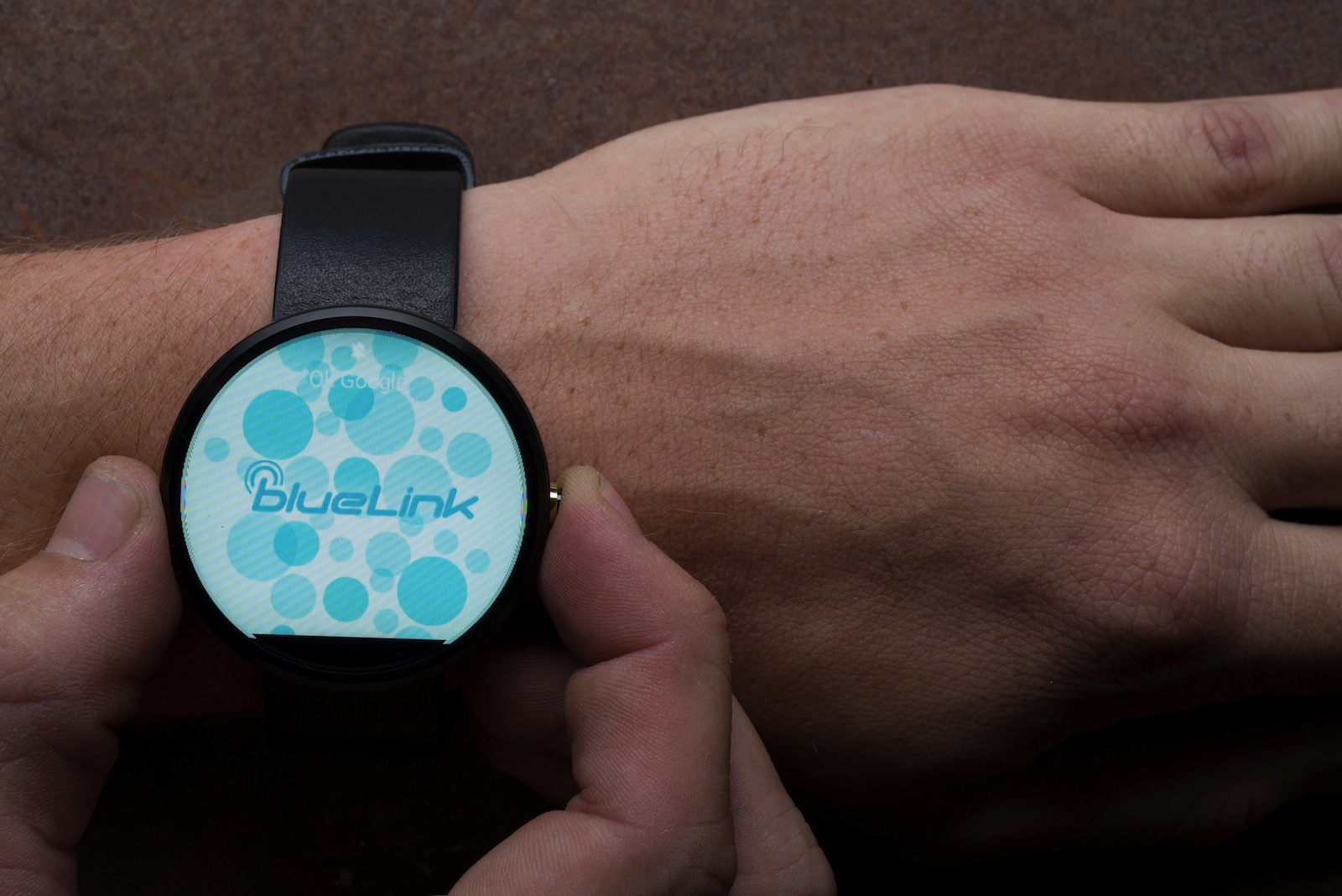 Hyundai’s Smartwatch App Will Have Voice Recognition To Find, Start Or ...