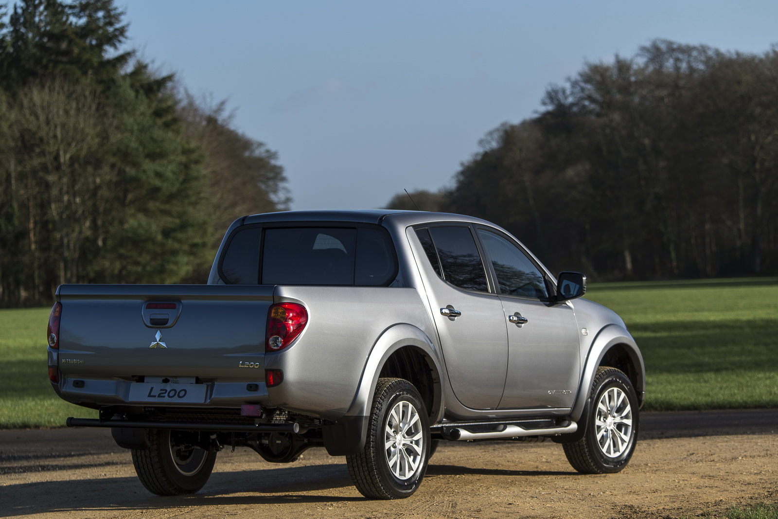 Mitsubishi Announces New L200 Challenger Edition for UK | Carscoops