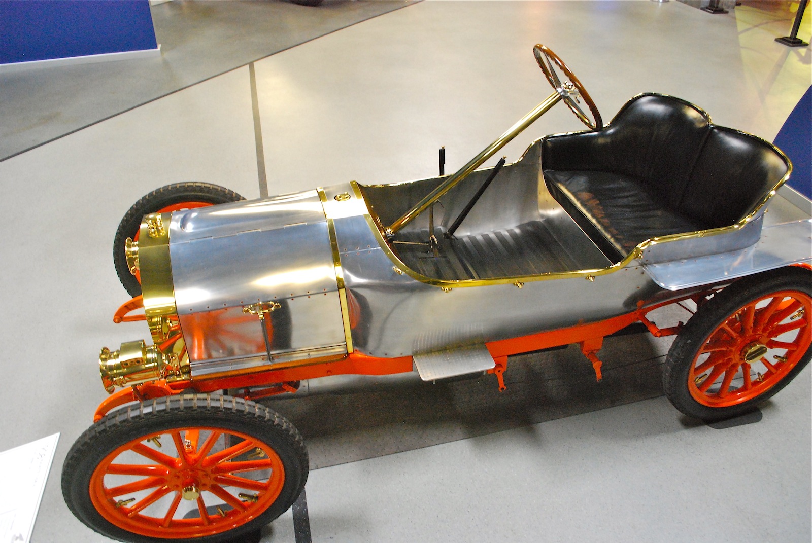 We Visit Mullin’s Auto Museum And Take A Picturesque Look Into The Art ...