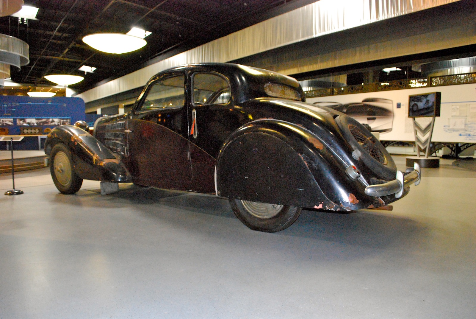 We Visit Mullin’s Auto Museum And Take A Picturesque Look Into The Art ...