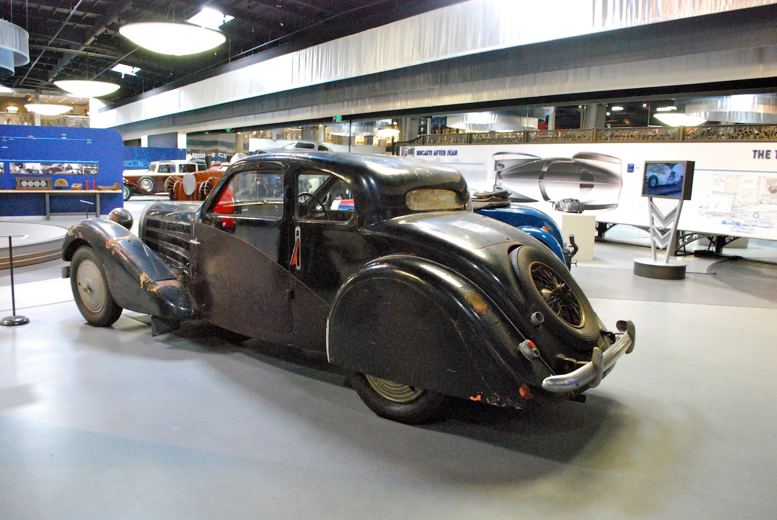 We Visit Mullin’s Auto Museum And Take A Picturesque Look Into The Art ...