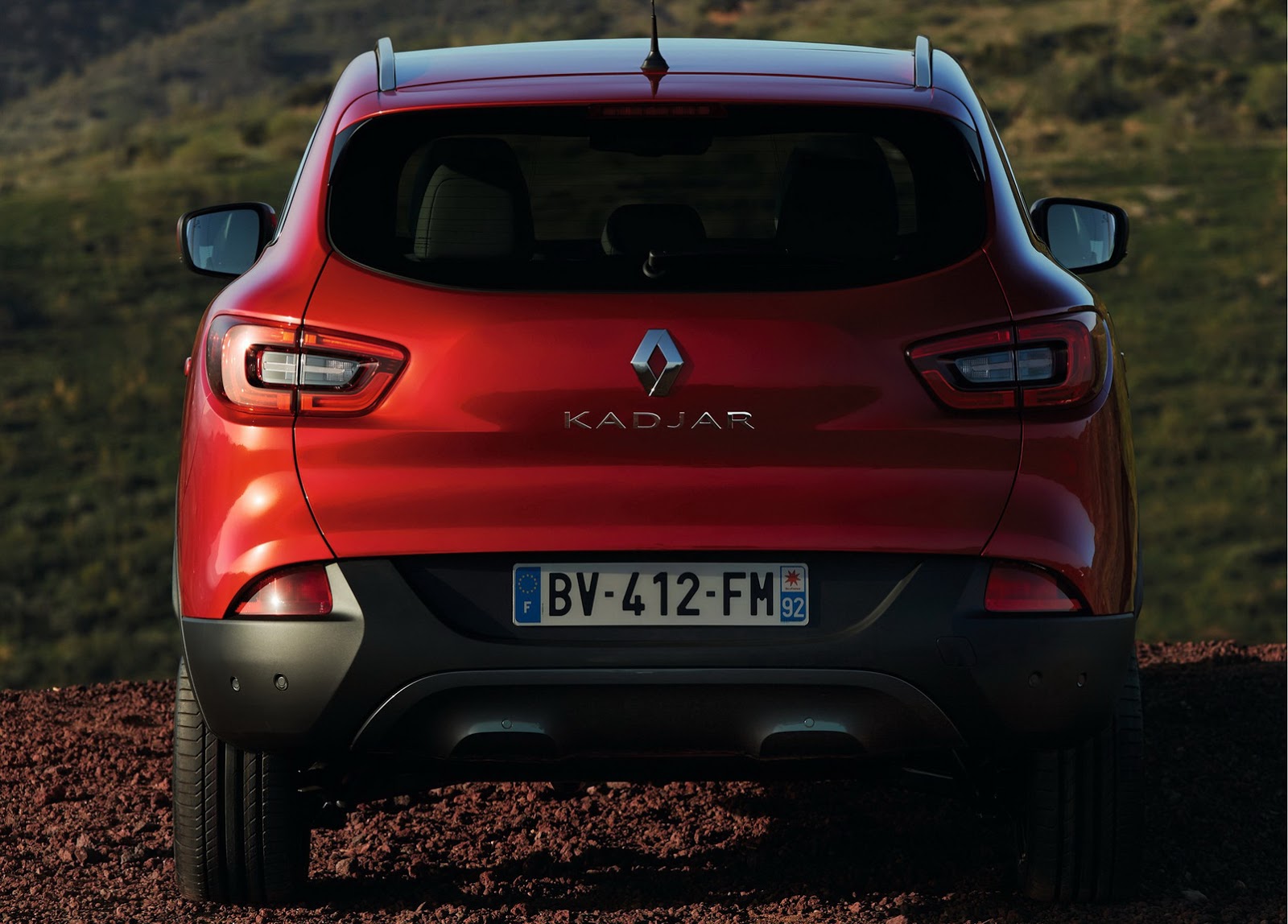 All-New Renault Kadjar SUV Officially Revealed [40 Pics & Video ...