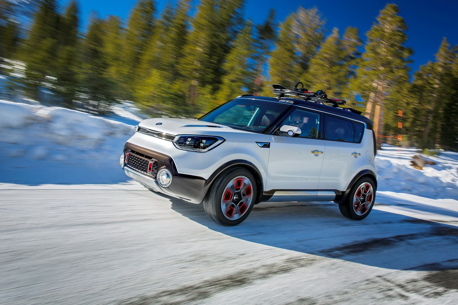 KIA Unveils Electric All-Wheel Drive Trail’ster Concept | Carscoops