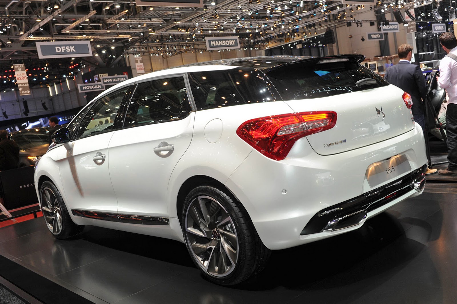 DS Shows Refreshed DS5 – The First Of Its New, Independent Era | Carscoops