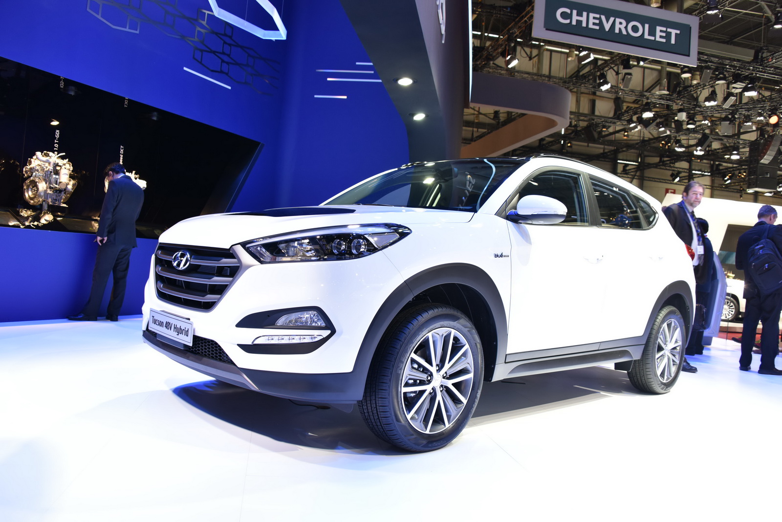 Hyundai Tucson 48V Hybrid and Plug-in Hybrid Concepts Showcased in ...