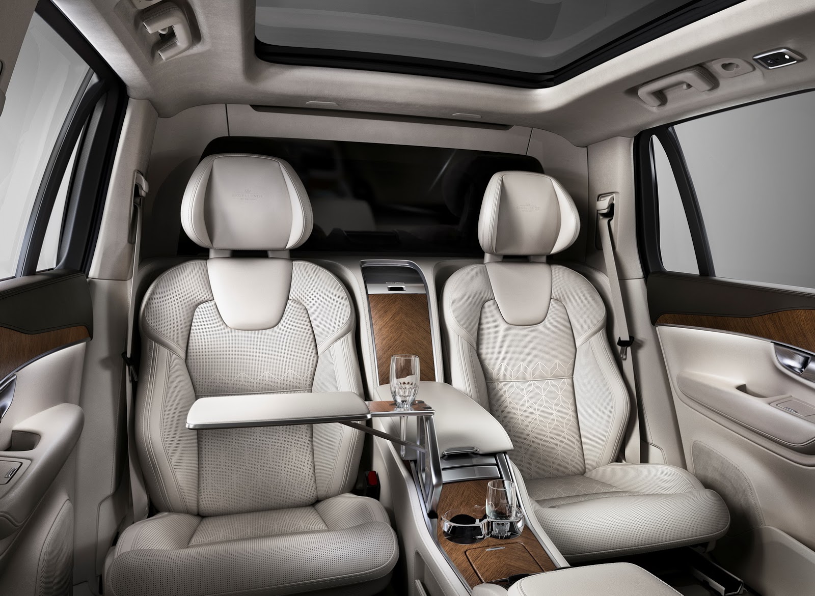 Volvo Set To Unveil Top Of The Line XC90 ‘Excellence’ In Shanghai [w ...
